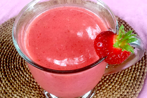 Strawberries ‘N Cream Smoothie